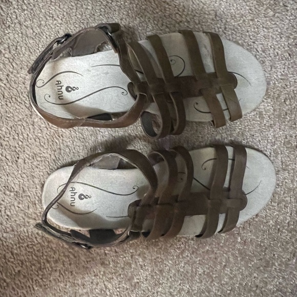 Ahnu | Shoes | Ahnu Sandals | Poshmark